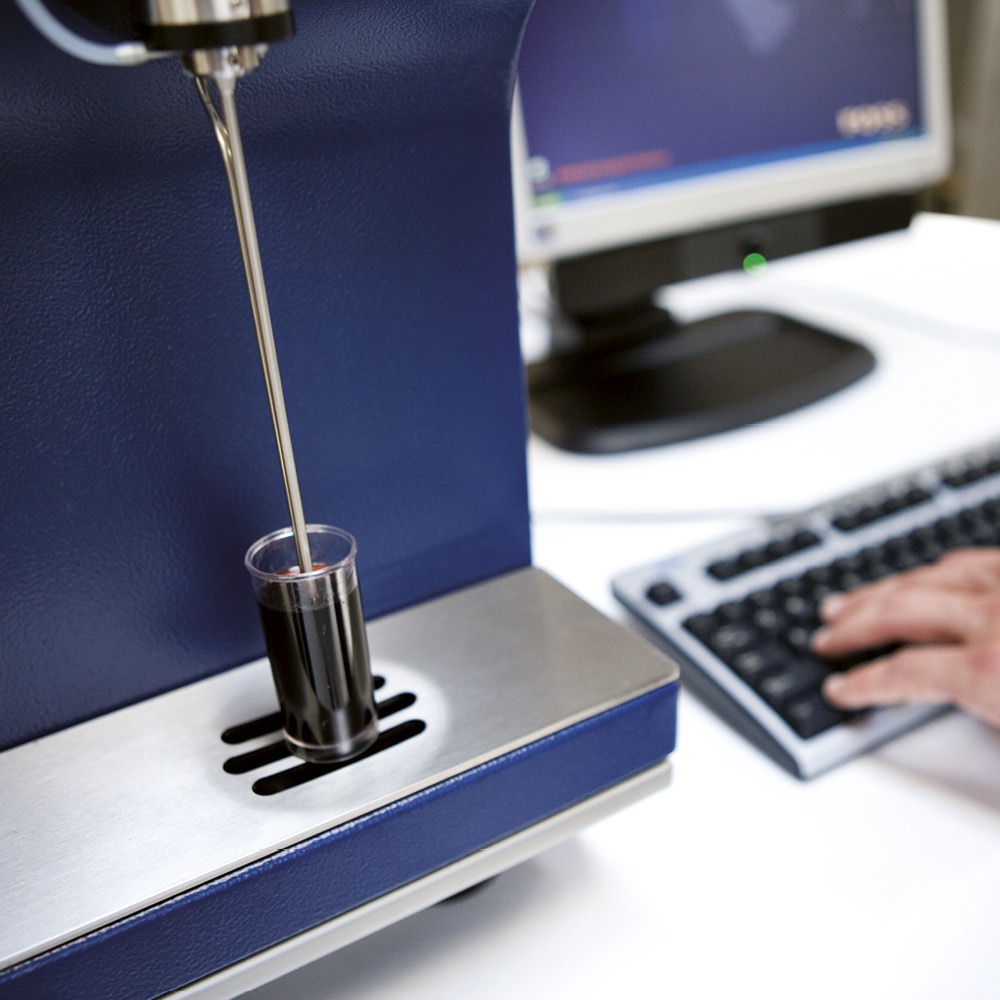 Gain valuable insights with OenoFoss 2 - a fast and easy wine analysis ...